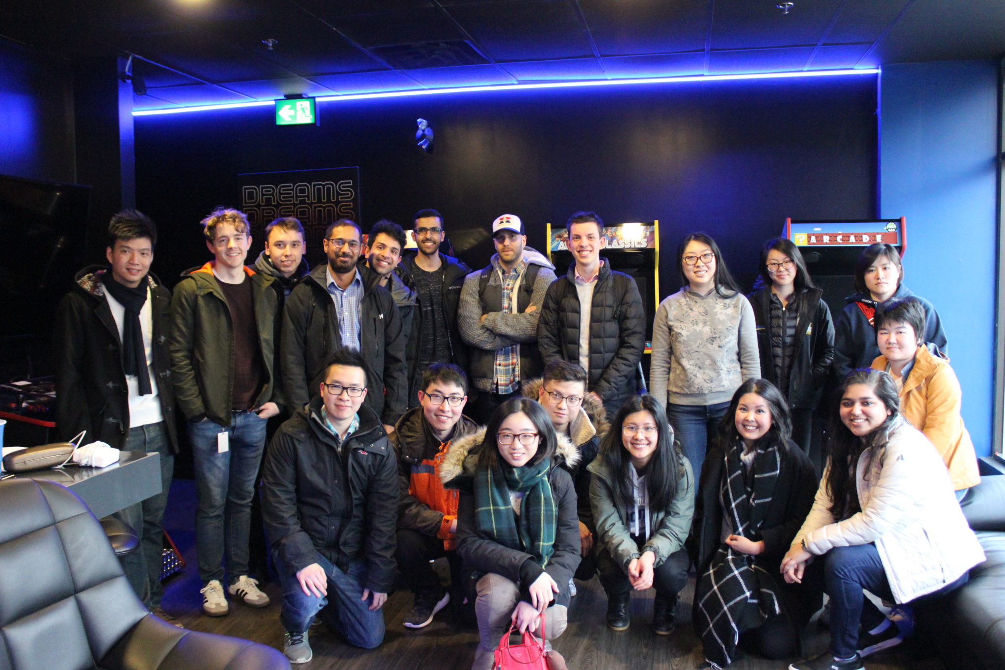 Vancouver's Premier Virtual Reality & Escape Rooms | EVOLVE VR